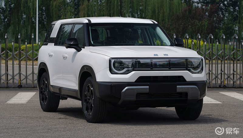 全新北京BJ30申报图 采用新家族化设计语言_凤凰网