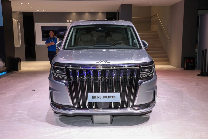 搭载“3DHT+华为智舱” 瑞风RF8能否开启江淮高端局_凤凰网汽车_凤凰网