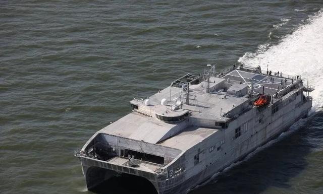 美国海军获得首艘远征快速运输舰 采用铝制双体结构_凤凰网
