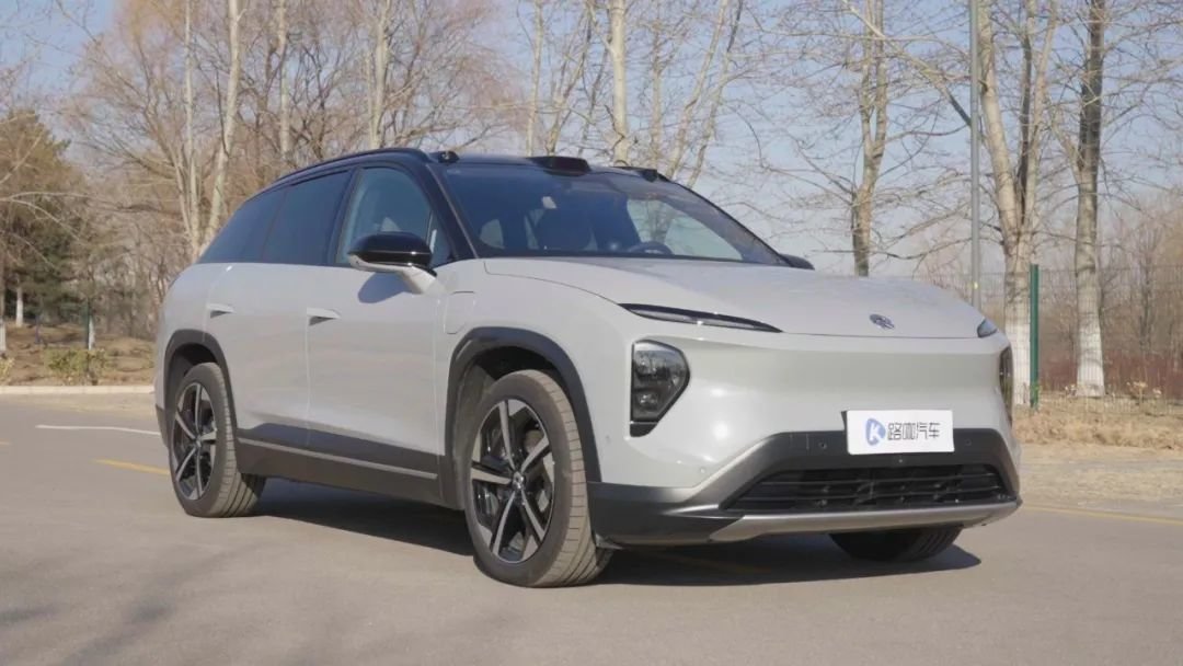 BBA的信仰被击碎？蔚来ES7哪来的自信？_凤凰网汽车_凤凰网