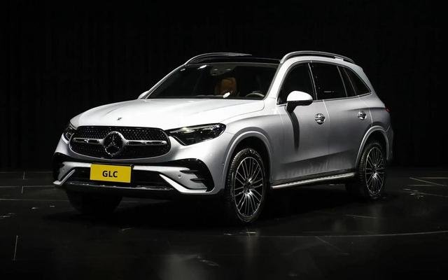 又要涨价了！全新奔驰GLC预售43万起，国人手里的钱真那么好赚？_凤凰网汽车_凤凰网