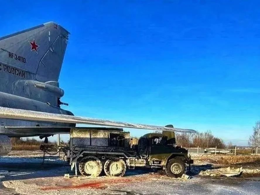 改造焕发新战斗力——苏制图-141“喷气式”无人机__凤凰网