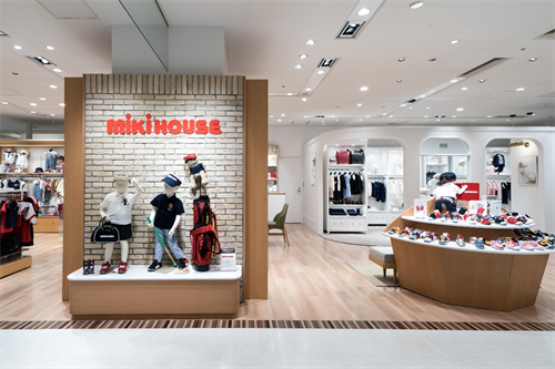 MIKI HOUSE「新宿」「池袋」两店焕新再出发，奢华金标系列重磅发售中_凤凰网商业_凤凰网