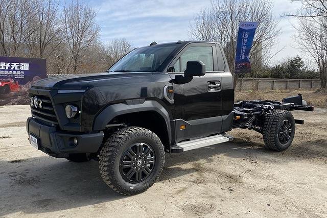 越野车界“天花板”：东风猛士MS600上市，搭载6.7T发动机_凤凰网汽车_凤凰网