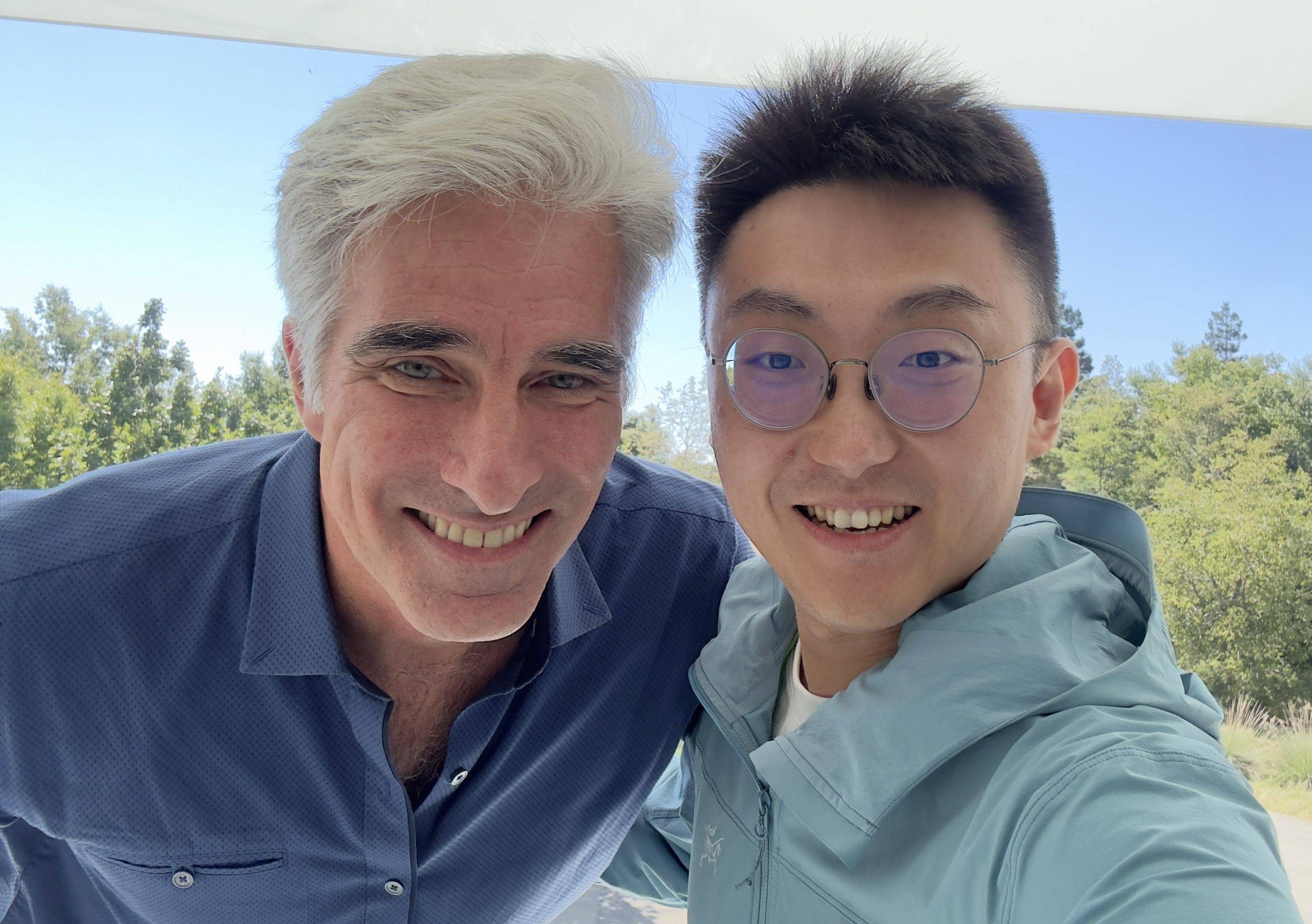 专访苹果高级副总裁 Craig 和副总裁 Alan：iPhone 诞生 16 年，交互设计走向何方？_凤凰网