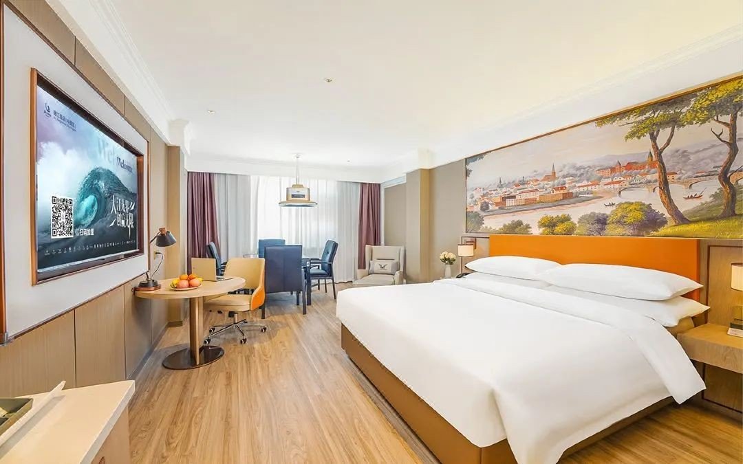 维也纳酒店七店同开 哪一家是您的最爱？_凤凰网