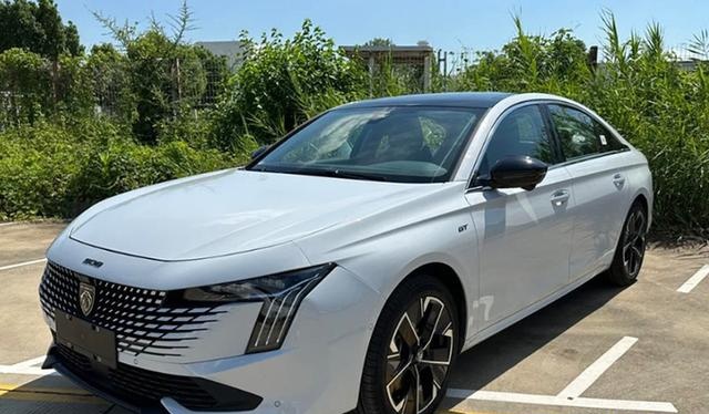 标致4S店：新轿车8月11日上市！外观更运动，价格你接受吗？_凤凰网汽车_凤凰网