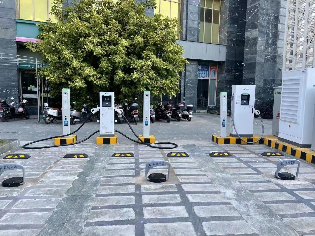 湛江恒逸国际酒店采用捷顺480kw液冷超充桩，充电更快更智能_凤凰网区域_凤凰网
