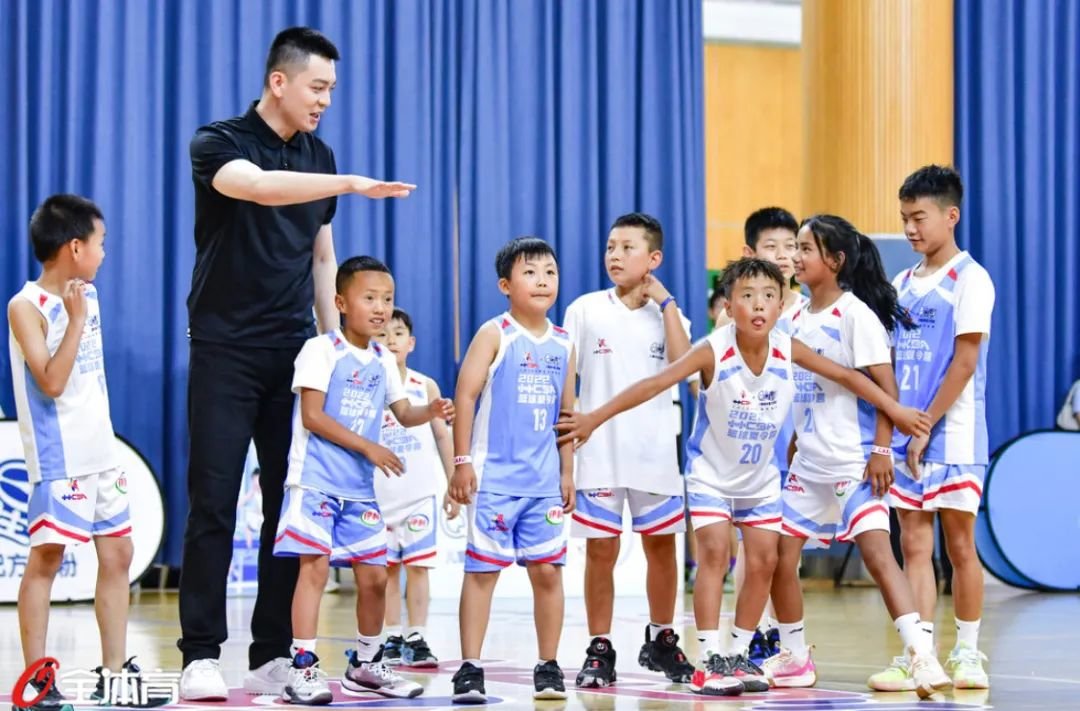 携手小小CBA，为中国篮球幼苗打造大大舞台_凤凰网