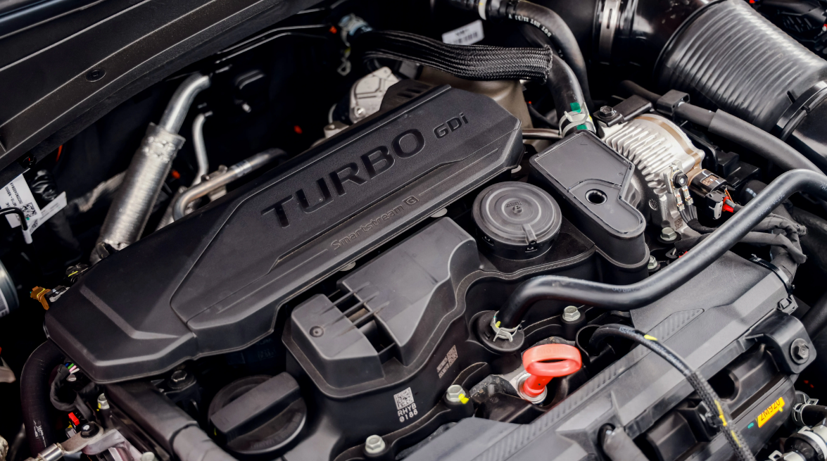 为什么说第五代 途胜L 8AT是合资SUV里的“六边形全能战士”？_凤凰网汽车_凤凰网