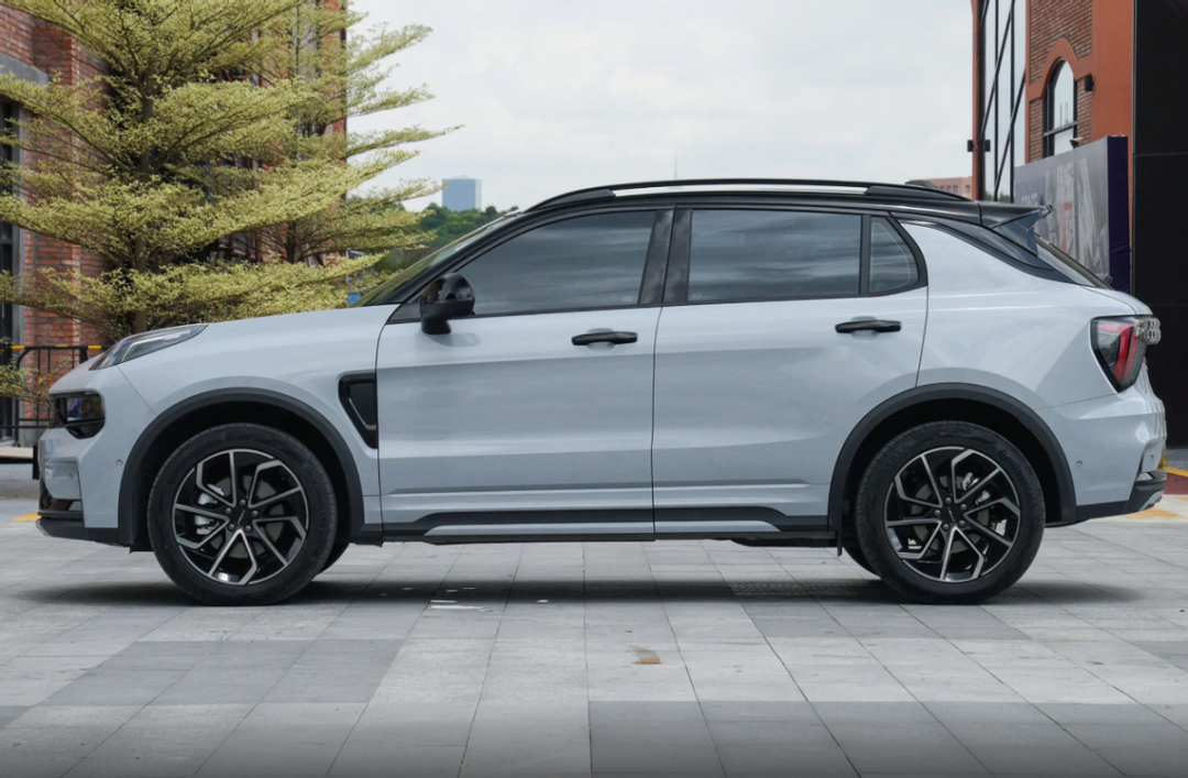 本田CRV锐混动 VS 领克01 EM-F，谁才是内卷之王_凤凰网汽车_凤凰网