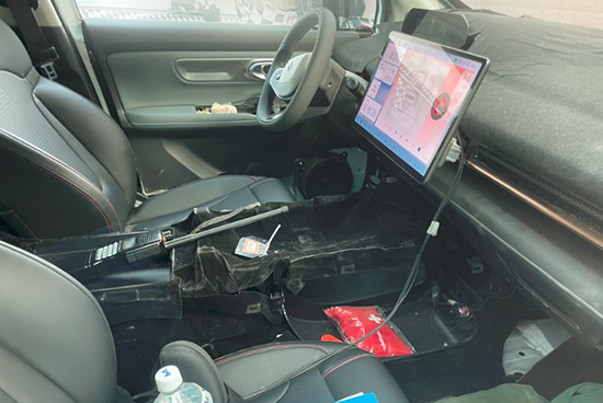 或为纯电大型SUV 昊铂AH8谍照曝光_凤凰网