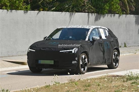 沃尔沃EX30最新谍照曝光 将6月7日全球首秀_凤凰网汽车_凤凰网