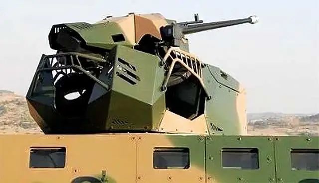 防雷运输与战斗两不误，RG-41新型8×8轮式装甲战车__凤凰网