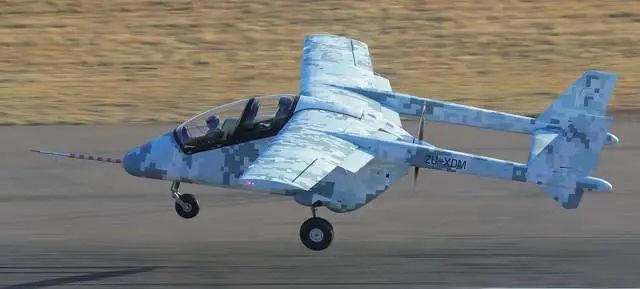 非洲自研的第一款军机，南非AHRLAC轻型侦察攻击机_凤凰网