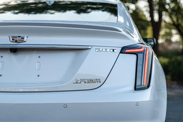 动感更性感，有型有实力，凯迪拉克全新CT5怎么选？_凤凰网汽车_凤凰网