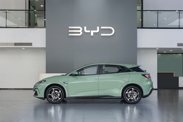 年轻人的第一台GT，比亚迪海豹06GT实车到店_凤凰网