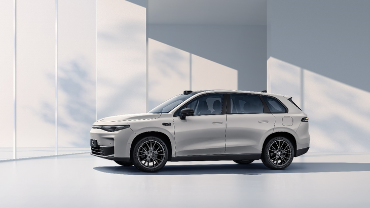 配8295芯片 领跑C10预售15.18万起_凤凰网汽车_凤凰网