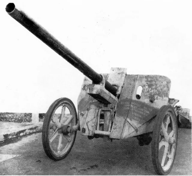 二战德国Pz.Kpfw.38D轻型坦克，一款图纸上的装甲武器_凤凰网历史_凤凰网