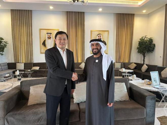 极石汽车阿布扎比车展签约Futures Trans Motors_凤凰网