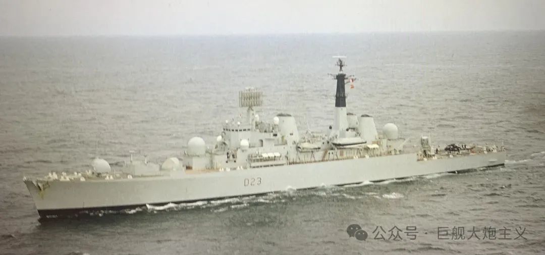 设计错位不受重视的“冷战精品战舰”，英国皇家海军独苗82型驱逐舰_凤凰网