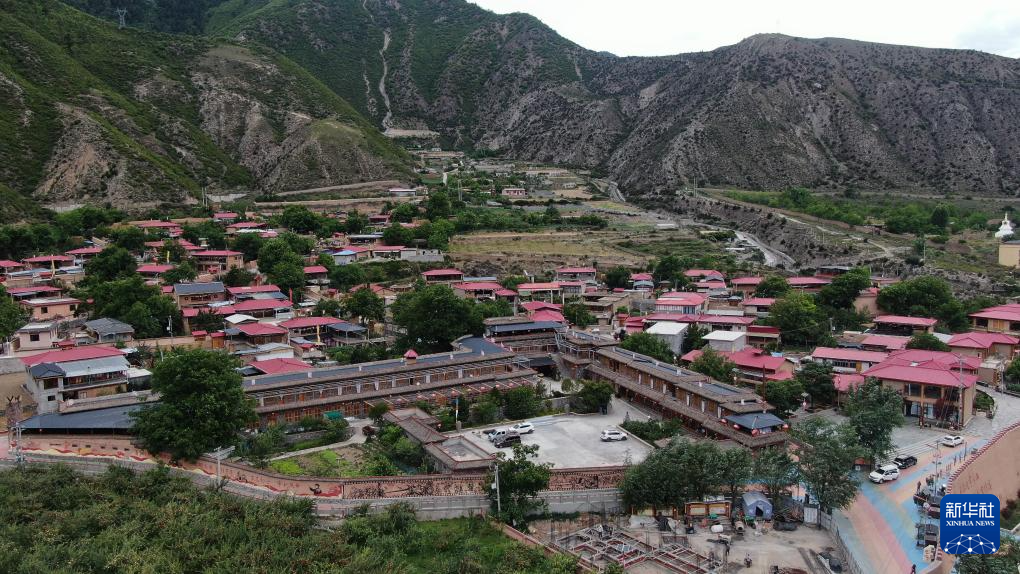 守护毛泽东旧居的藏族汉子__凤凰网