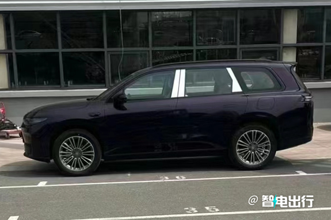 零跑7款新车曝光！C16六月交付 5座A级SUV年底发布_凤凰网