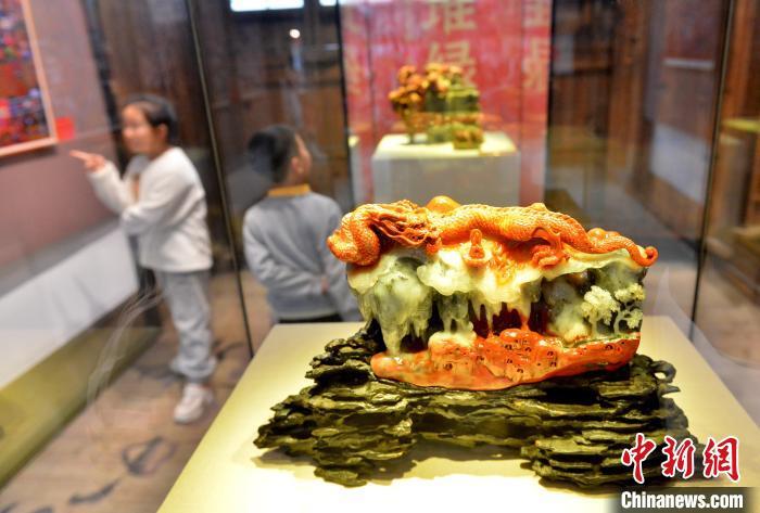 “龙腾福地”——甲辰新春主题非遗系列展在福州开幕_凤凰网资讯_凤凰网