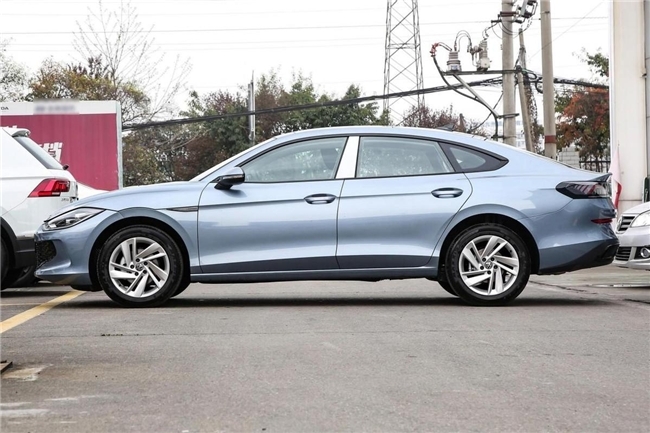 15万左右选哪款车好？上汽大众凌度L2024款值得买吗？_凤凰网