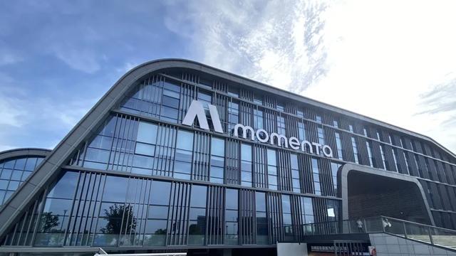 要“十年挽救百万生命”，智驾隐形冠军Momenta的使命与担当_凤凰网