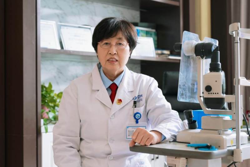 全国首批强生全视TECNIS Symfony™ Toric IOL植入手术在邯郸爱眼眼科医院成功开展_凤凰网商业_凤凰网