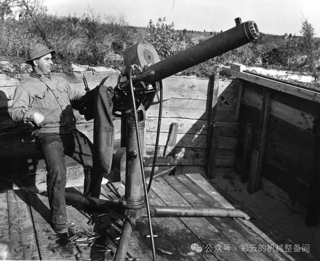 【番外篇】不可忽视的配角：图说二战美军用于防空的.50英寸M2勃朗宁机枪_凤凰网