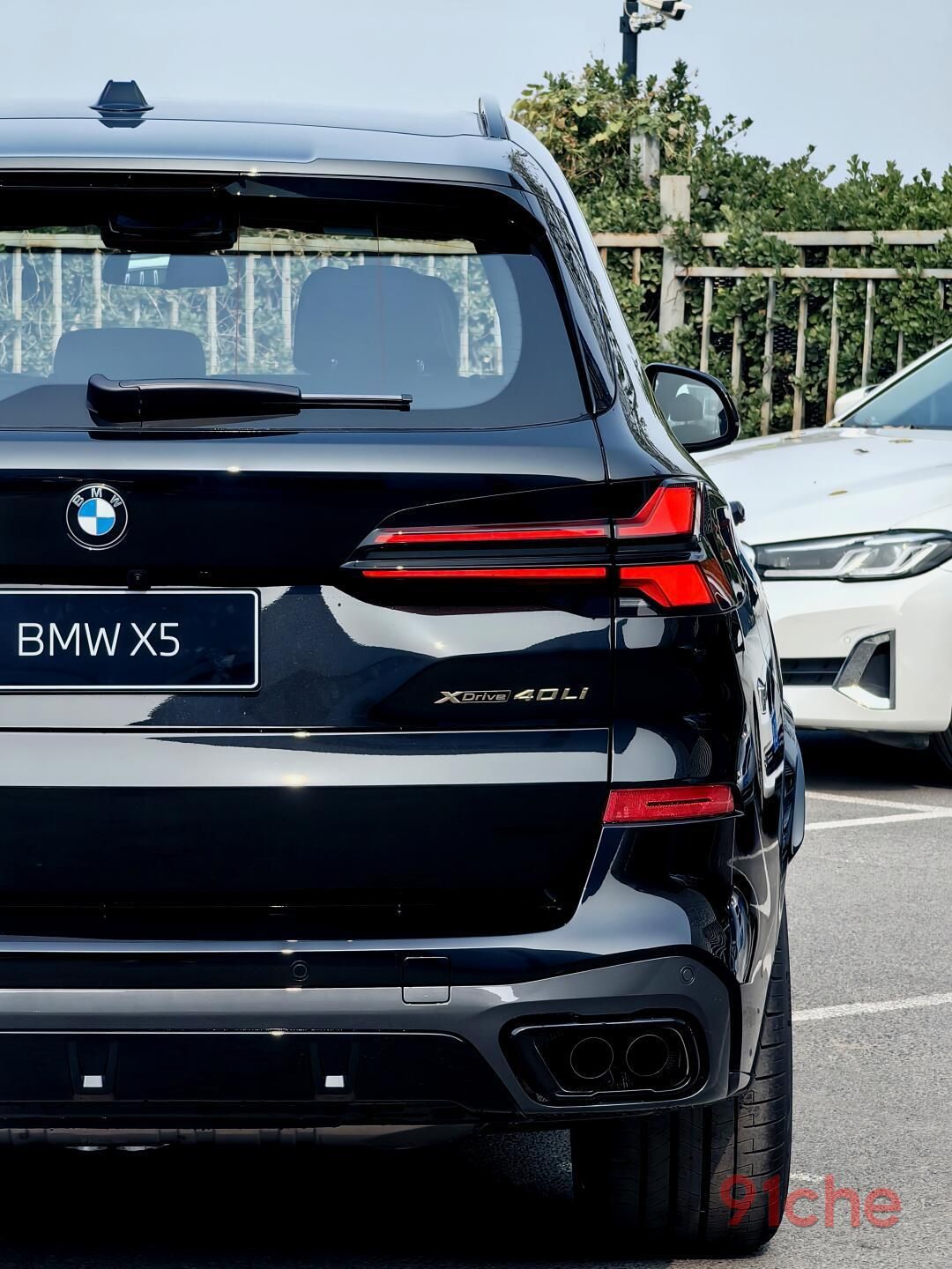 中国车主不再买单BBA，昔日顶流公路之王宝马X5开始卖不过问界了__凤凰网