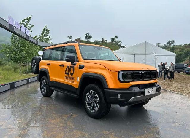 售价12.99万的新款BJ40，让一大批老车主“很心痛”_凤凰网