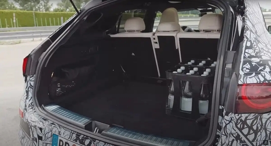 续航超650km 奔驰GLC纯电版配置曝光_凤凰网