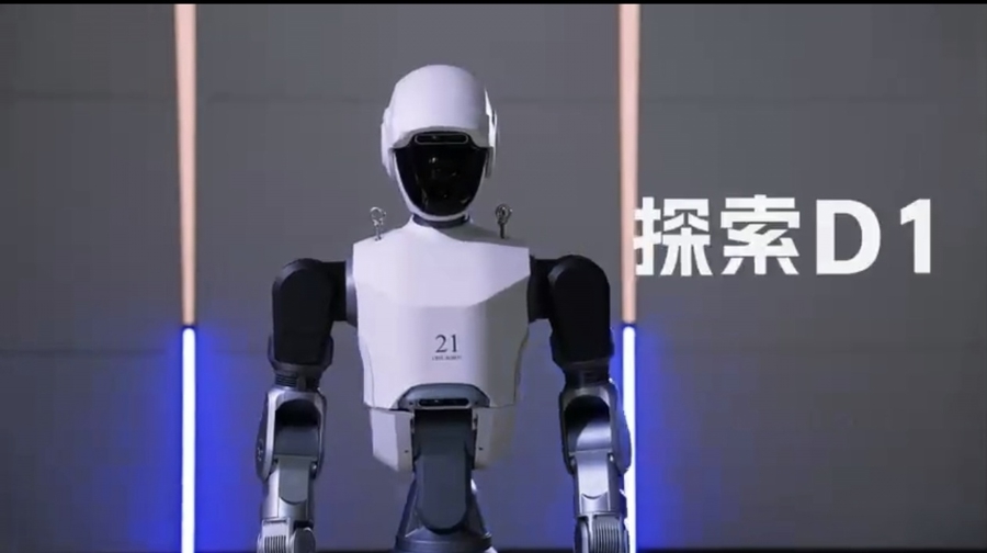 1.7米高75公斤，走路带风，上海“拉链式人墙”换机器人？__凤凰网