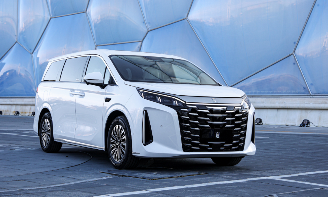 行业丨比亚迪夏上市首月销量破万！MPV赛道还有机会？_凤凰网