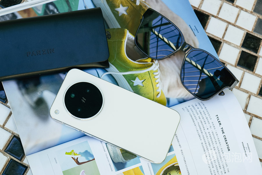 全面进化的最强标准版！OPPO Find X8s+评测_凤凰网