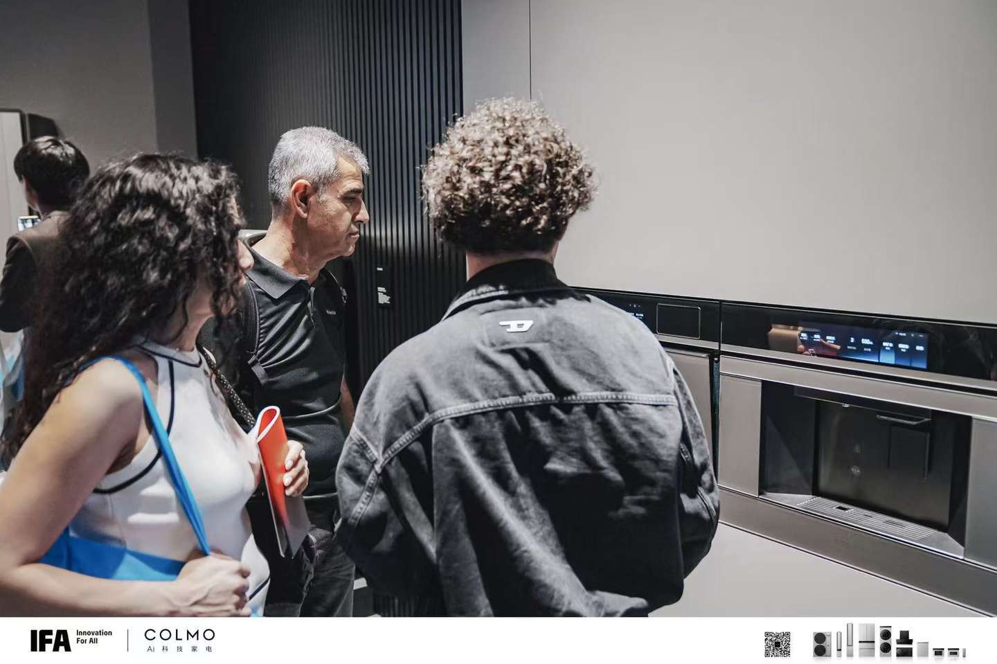 COLMO EVOLUTION新象套系2.0 优雅亮相IFA2025，荣膺全球产品技术创新金奖_凤凰网区域_凤凰网