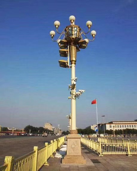 为祖国设计 天安门前110个华灯原来有这样的故事！_凤凰网