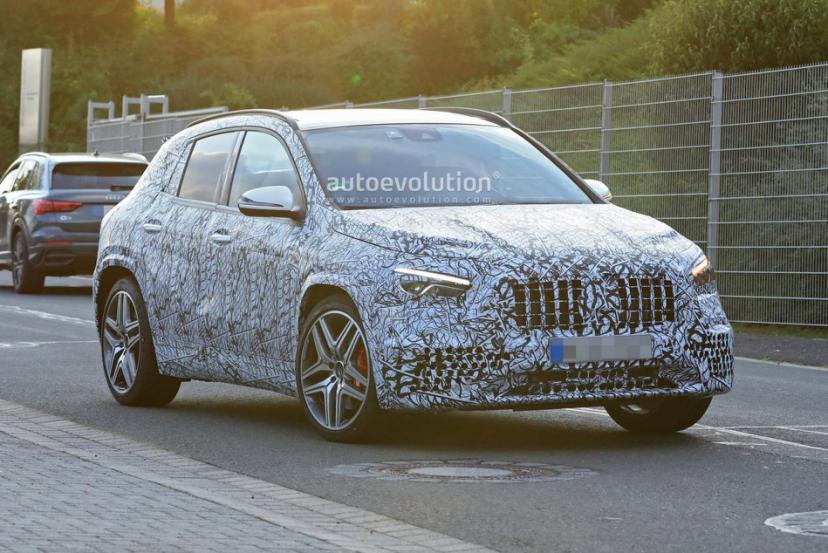 奔驰全新AMG GLA45路试谍照曝光 家族设计更时尚_凤凰网
