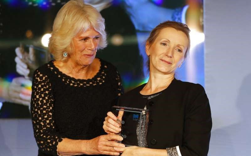 都柏林国际文学奖长名单公布，两新晋诺奖得主入围_凤凰网