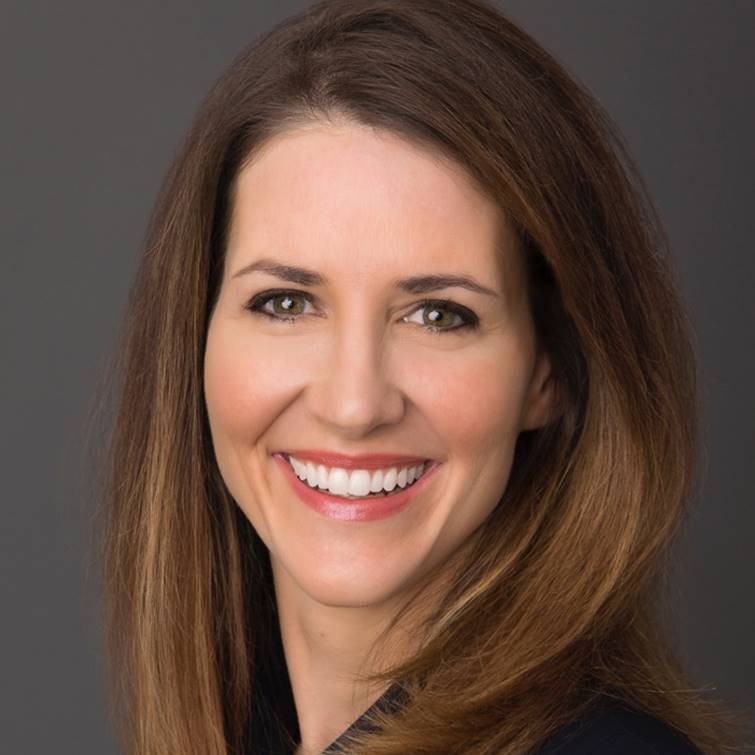 德勤数字全球首席营销官 Alicia Hatch_凤凰网