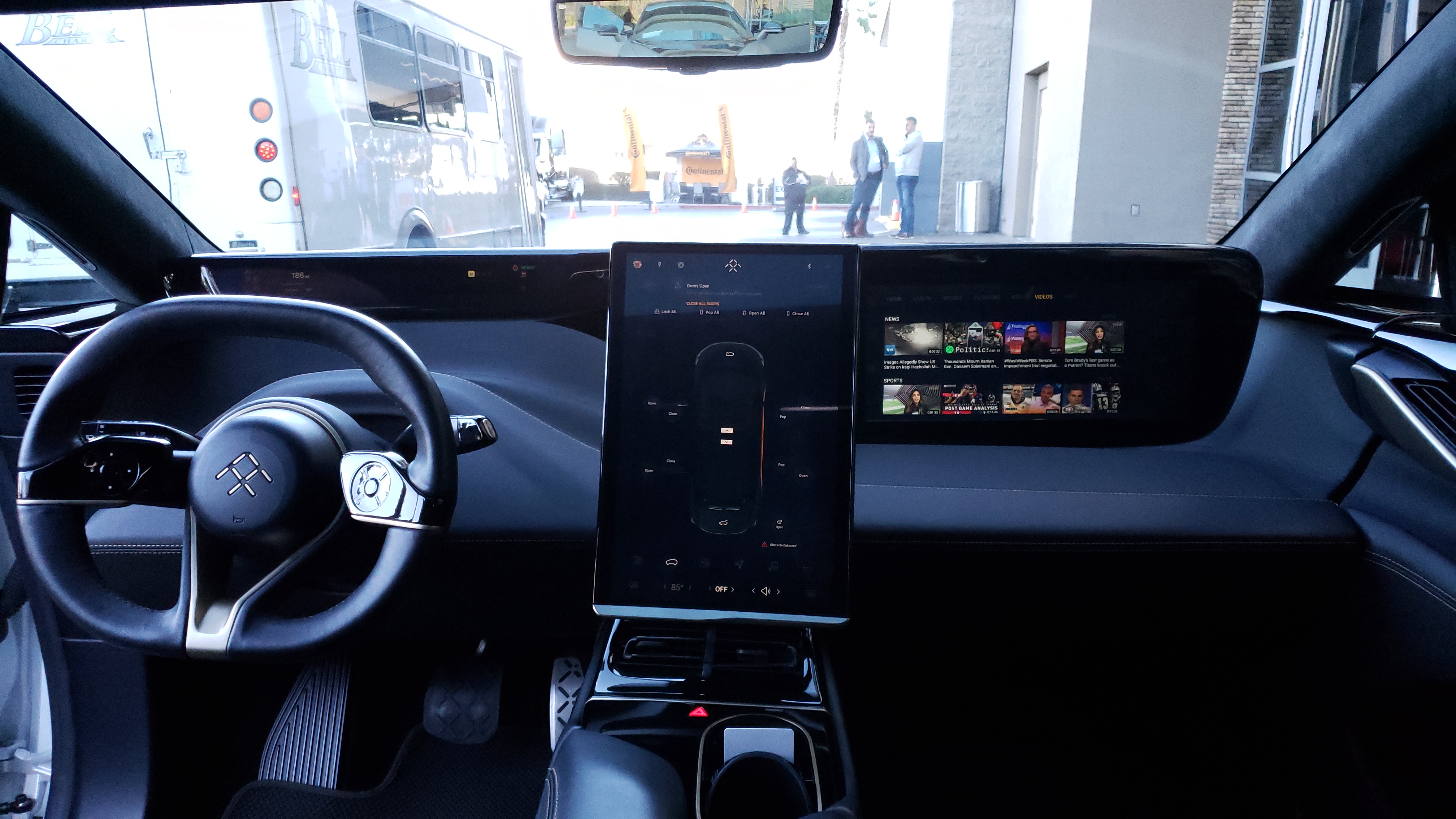 法拉第未来FF91亮相CES，售价20万美元预计年底开卖_凤凰网