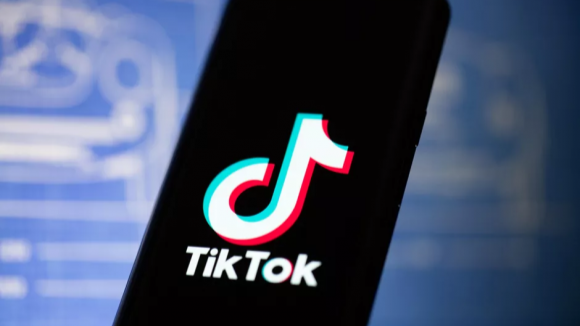 TikTok“另一只靴子”随时落地，北美风雨中欧洲市场已站稳_凤凰网