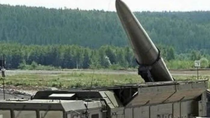 比俄罗斯“伊斯坎德尔”还牛——中国M20战术导弹武器系统_凤凰网