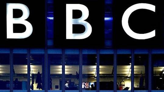 BBC就涉疫假新闻称坚持所谓“公正原则”，外交部回应_凤凰网