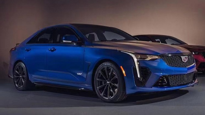 凯迪拉克CT4新车型实拍！搭3.6T引擎+10AT，配熏黑套件更运动