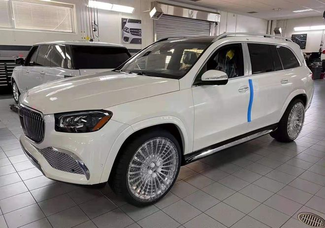 21款奔驰迈巴赫GLS600提供更高的舒适度_凤凰网汽车_凤凰网