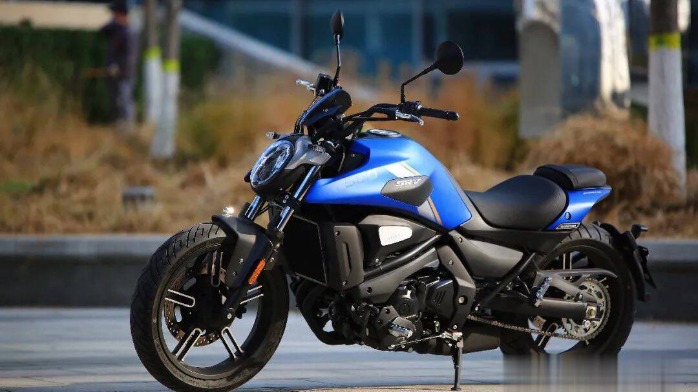 QJMOTOR SRV300谍照曝光，“闪”家族迎来新成员